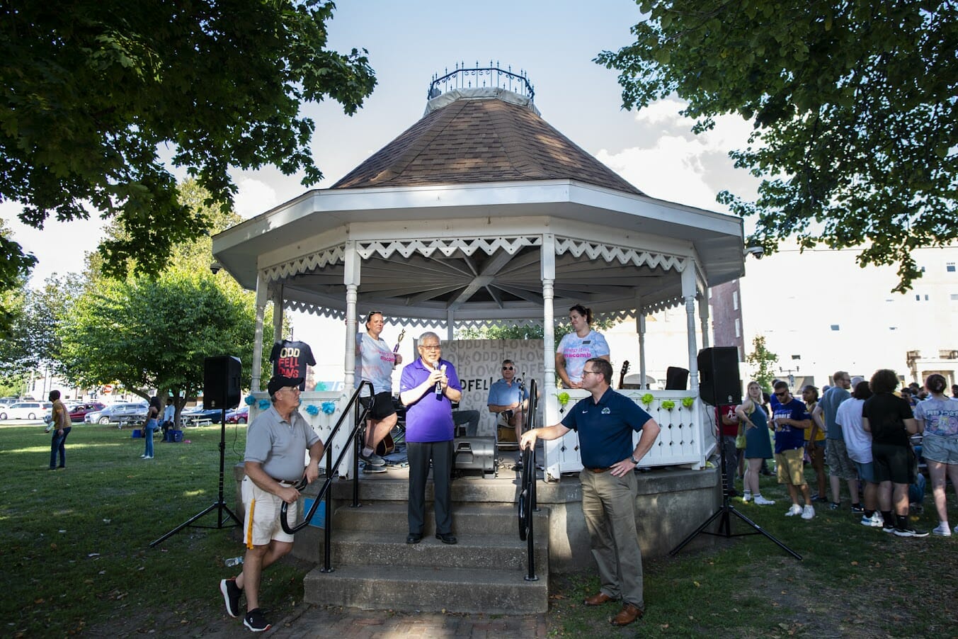 Downtown Block Party - Macomb Area Chamber of Commerce